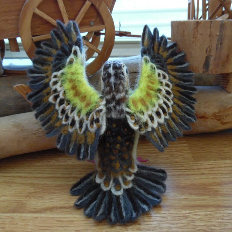 Needle Felting an Open Winged Bird – Felting Tutorials