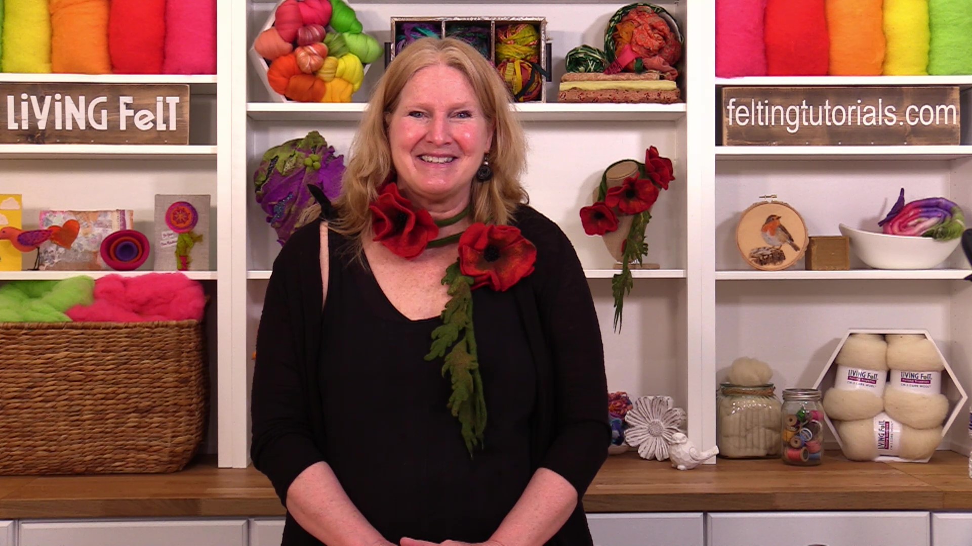 Wet Felt Poppy Lariat – Felting Tutorials